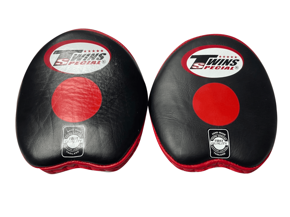 Twins Special PML13 Black Red Focus Mitts